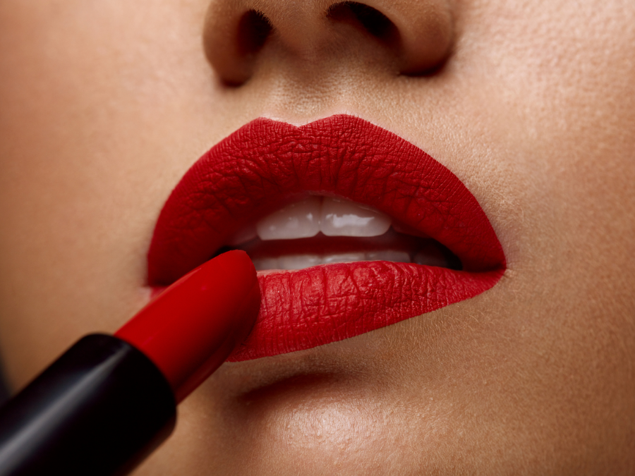 red lips tips
